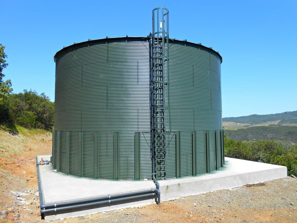 Paint Service for Storage Tank - National Storage Tank